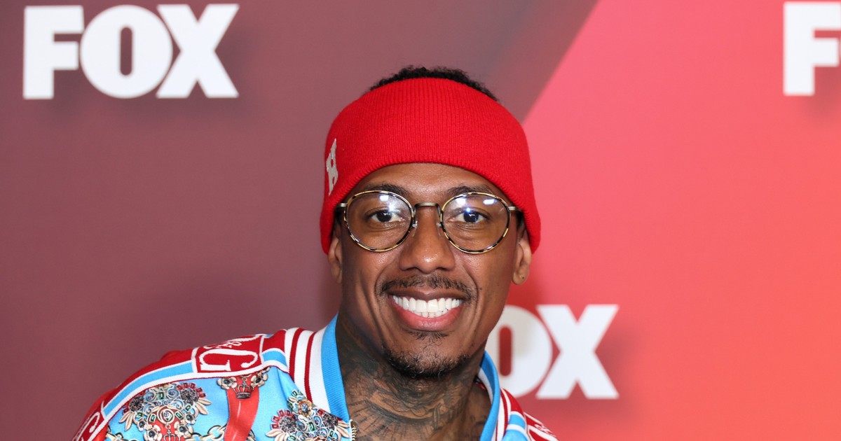 Nick Cannon shared a photo of his son Golden hugging half-brother ...