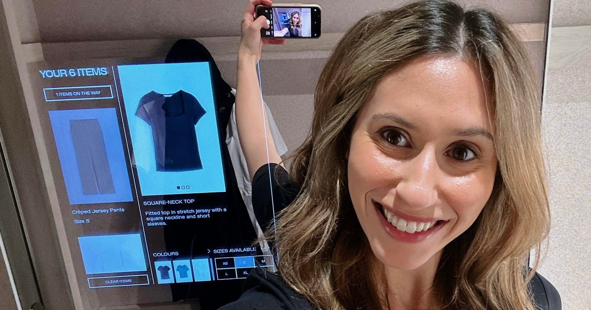 I tried out the new smart mirrors in H&M's fitting rooms in Soho. I liked the freedom it gave me ...