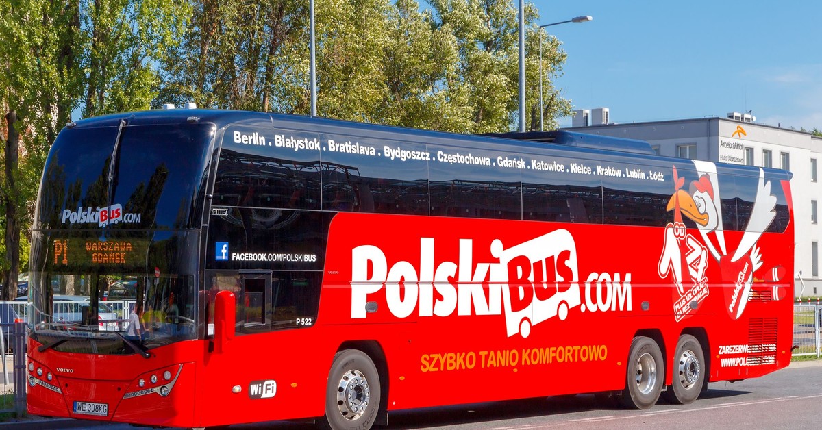 PolskiBus.com znika. Autokary zmienią kolor z czerwonego na zielony i ...