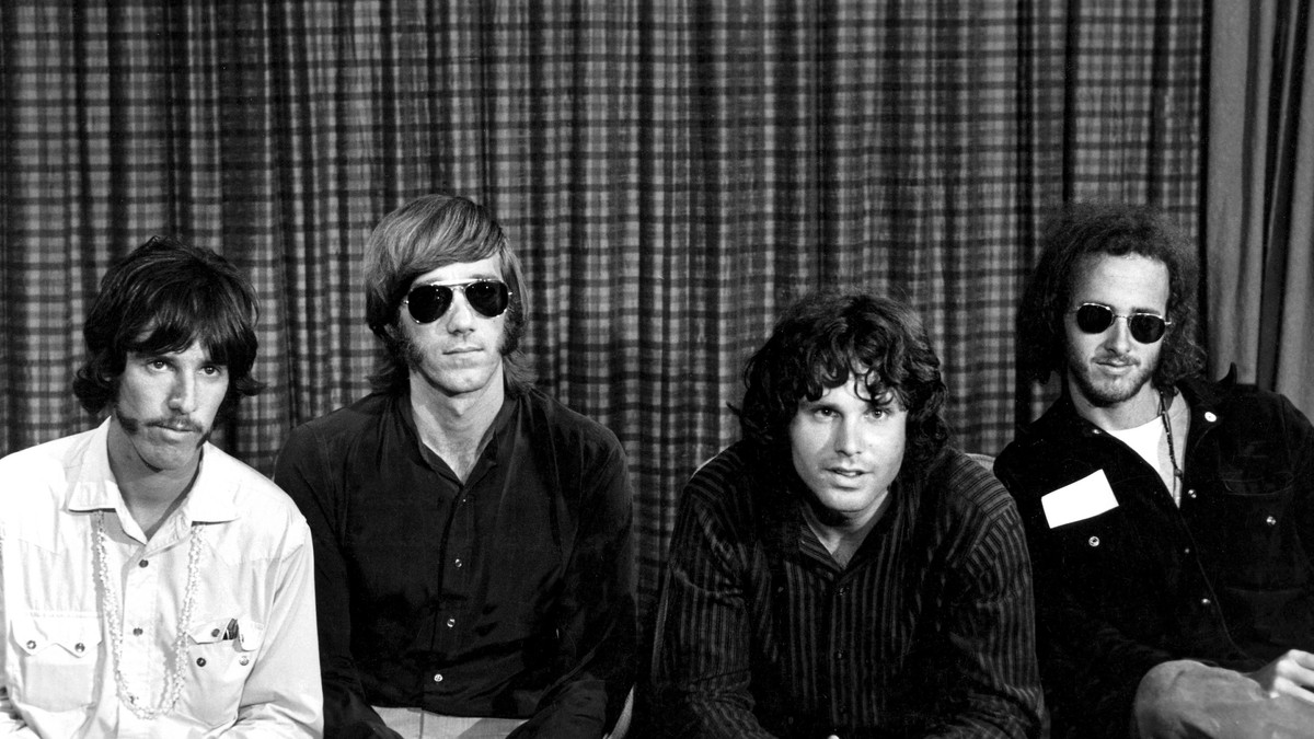 Uništena kuća u kojoj je nastala pesma 'Light My Fire' grupe The Doors ...