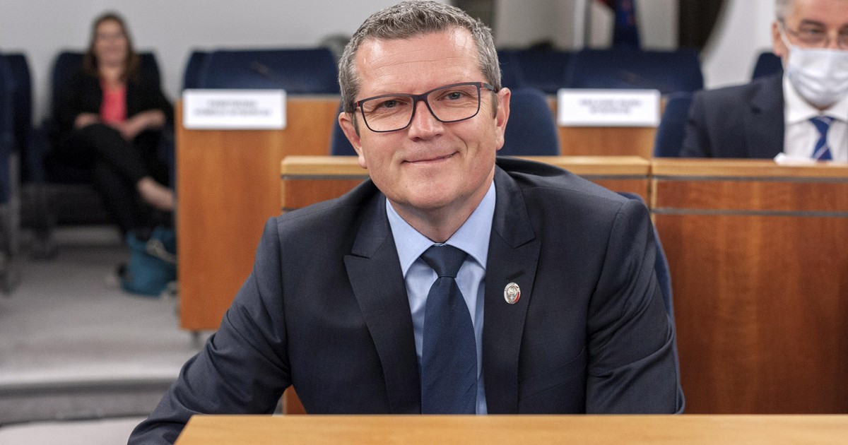Senator Bosacki: Po 4 miesiącach w końcu przytuliłem córkę