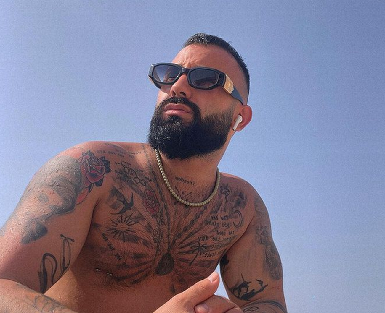 Niko ne može da veruje koliko se pevač Filip Mitrović promenio: Devojke ...