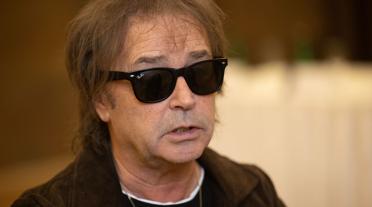 Szikora Róbert fontos dolgot árult el a feleségével kapcsolatban - Blikk