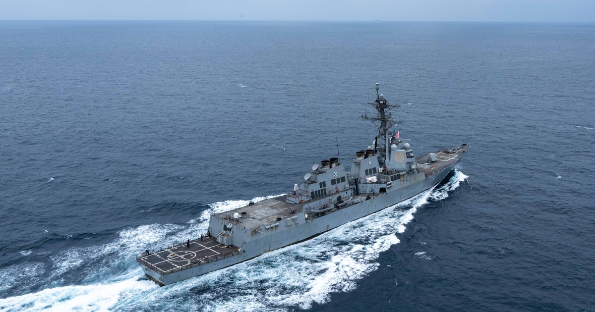 US destroyers in the Red Sea conflict defeated enemy weapons without ...