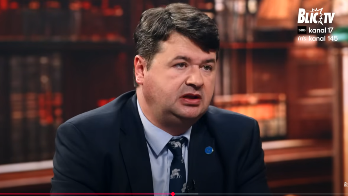 Vladan Petrov: Ne verujem u spas školske godine ako blokade opstanu - Blic