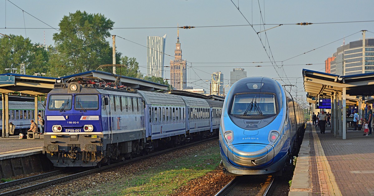 Zniżki dla seniorów w pociągu. Jakie dokumenty musisz mieć przy sobie ...