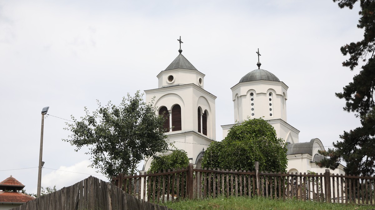 Srbin kivan na obližnju crkvu: Crkveno zvono mu remeti san ali i ...