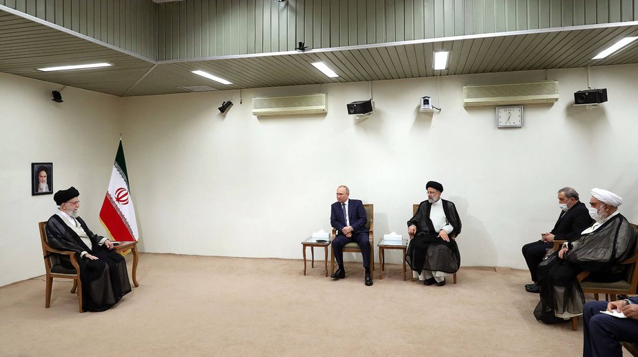 Putin a devenit un lider de clasa a doua? La Teheran, Rusia a părut a ...