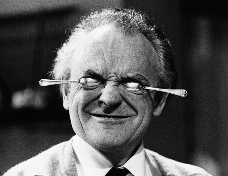 Zachwycał widzów w serialu "’Allo ’Allo!". Kim był Kenneth Connor ...