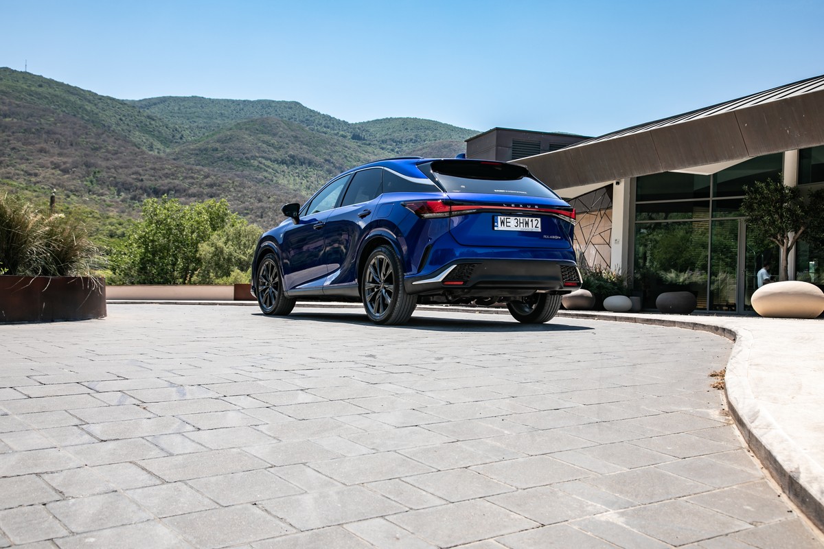 Lexus. SUV i limuzyny w atrakcyjnych cenach i warunkach finansowania ...