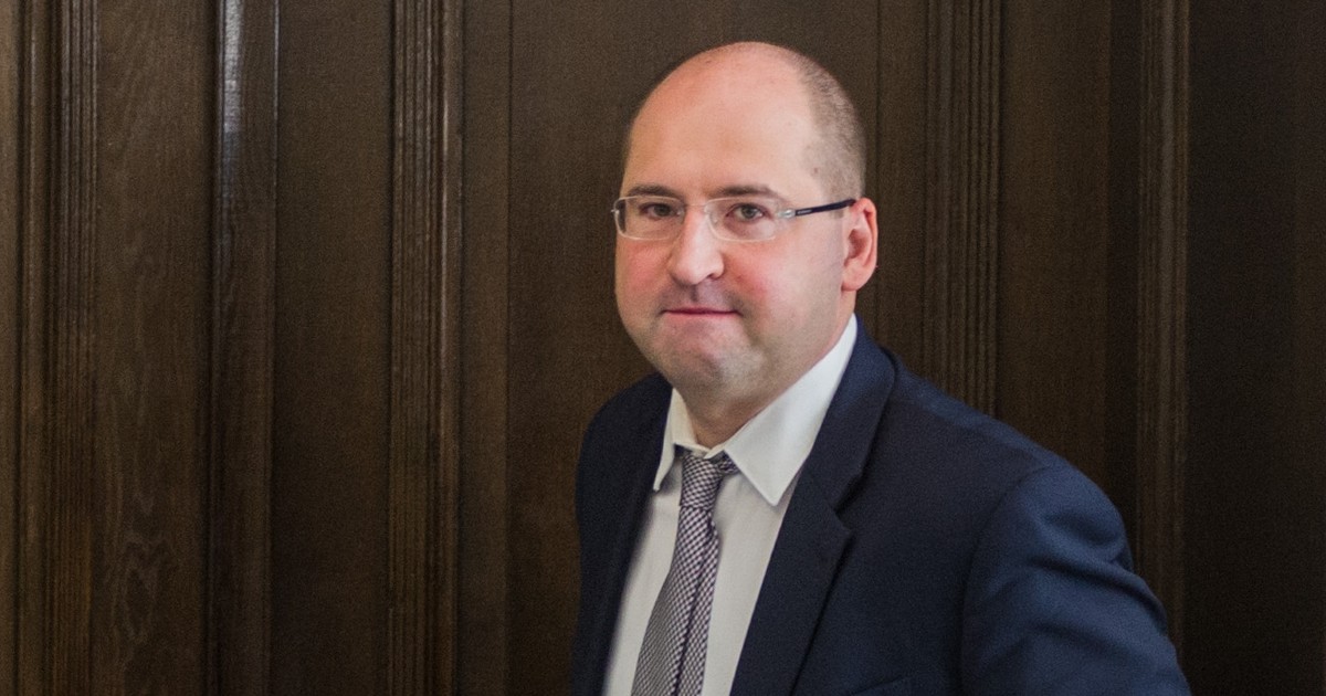 Afera NCBiR. Adam Bielan reaguje na słowa Jacka Żalka: "Jest rozzżalony"