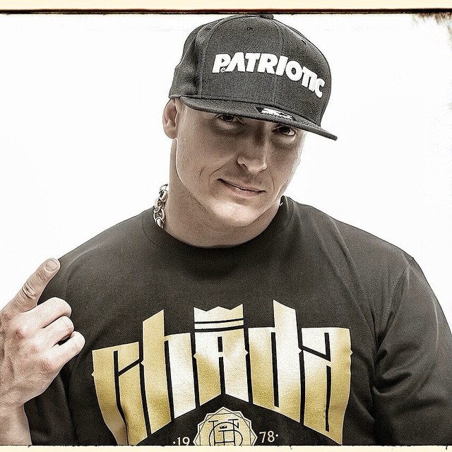 Chada - biografia, kariera, więzienie, film