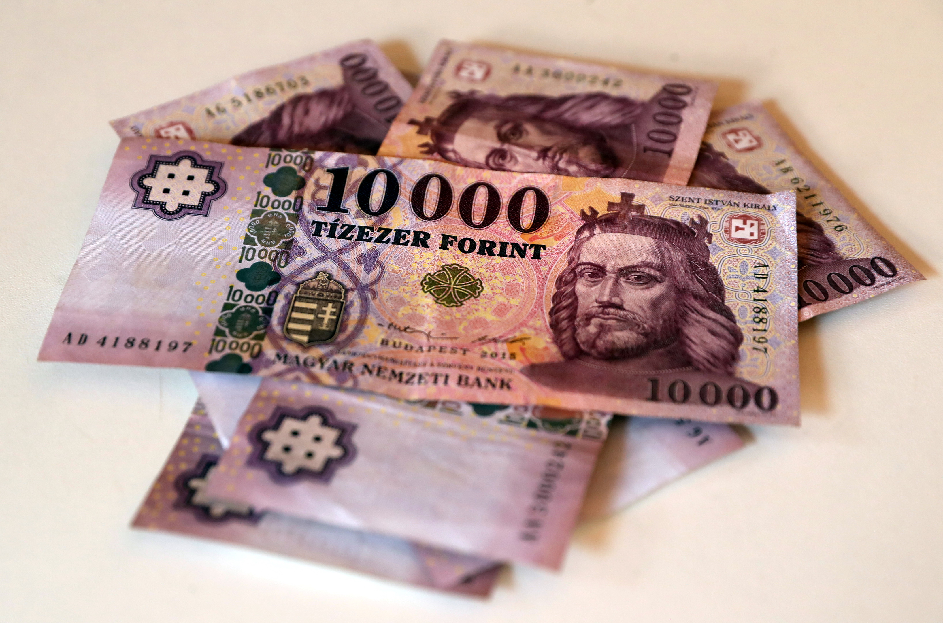 Ez a 3 csillagjegy csak úgy lapátolni fogja befele a pénzt májusban ... Ez a 3 csillagjegy csak úgy lapátolni fogja befele a pénzt májusban ...