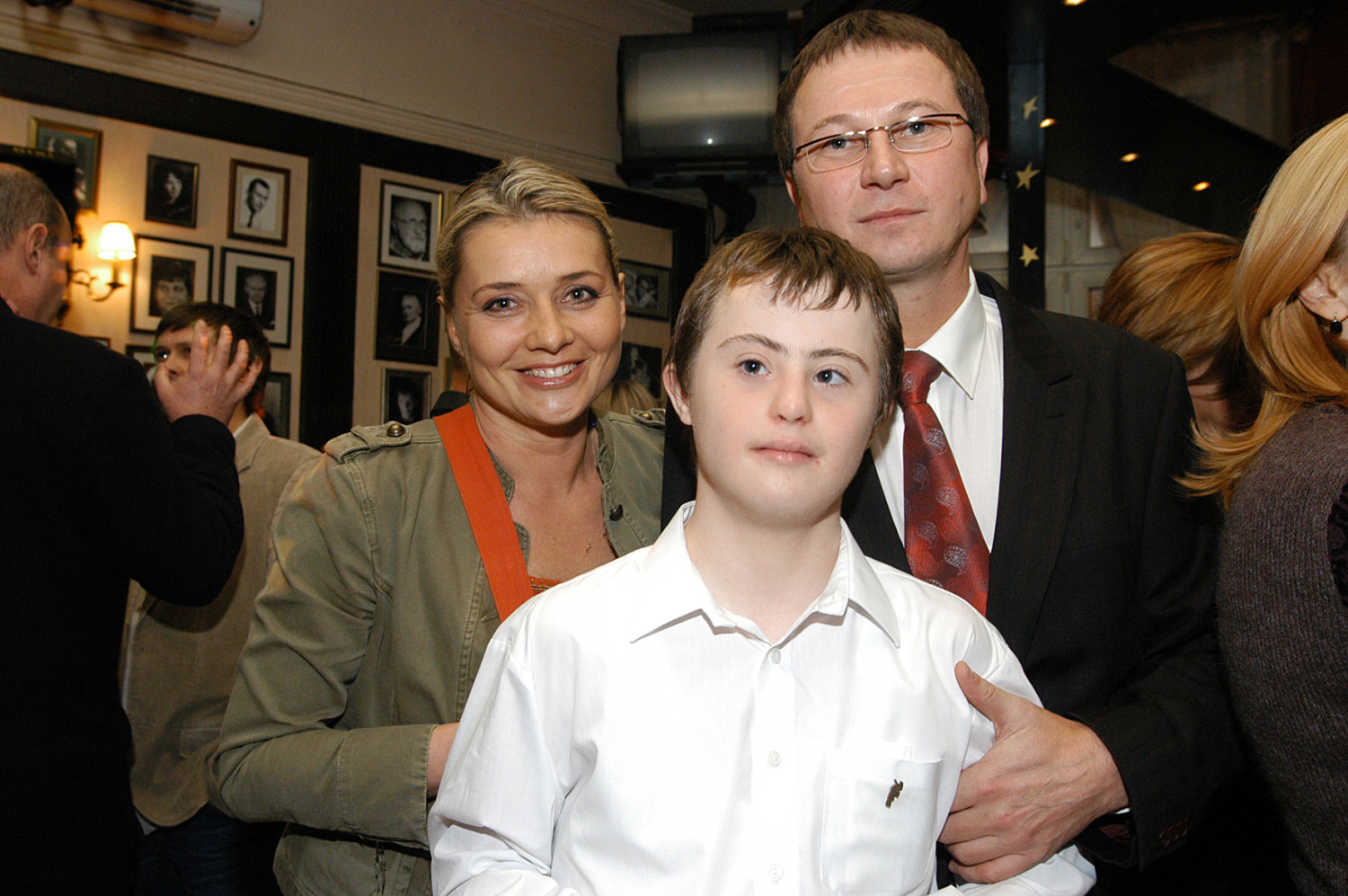 Piotr Swend ma 35 lat. Maciek z "Klanu" dorastał na oczach na całej ...