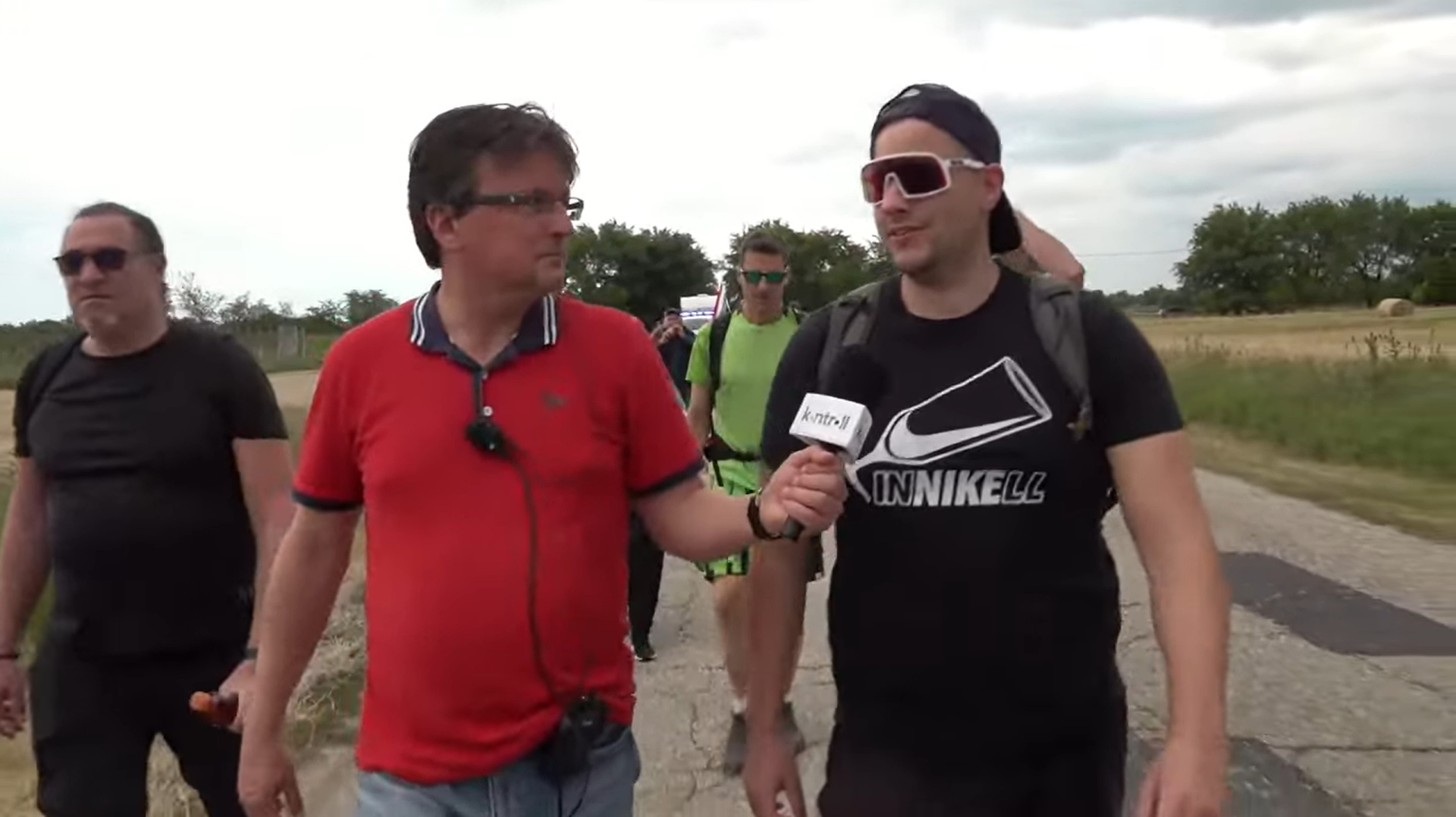 Tibi atya is csatlakozott Magyar Péter országjárásához - Blikk