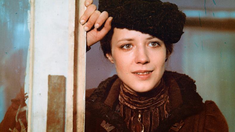 Tajemnicza śmierć gwiazdy kina PRL-u. Barbarę Grabowską znaleziono przy ...