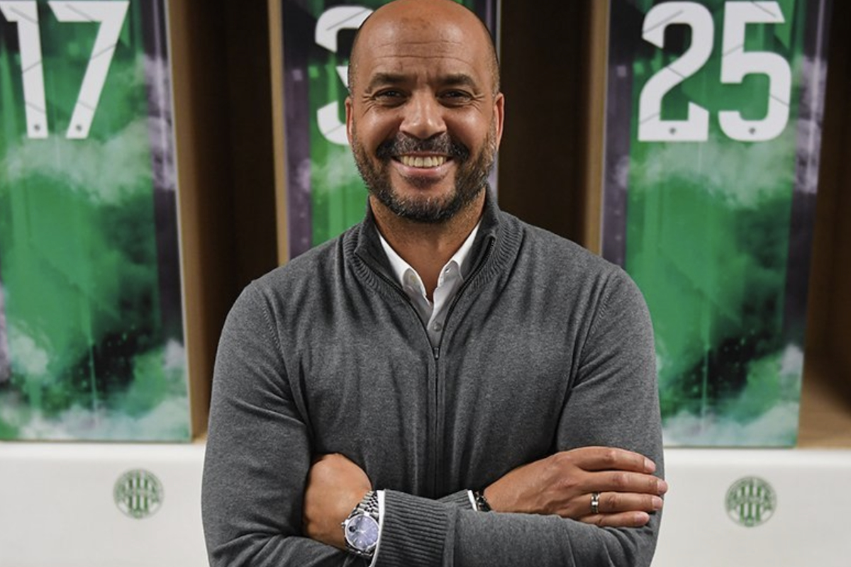 Most érkezett: edző nélkül maradt a Fradi focicsapata - Kivásárolták Pascal Jansent a ...