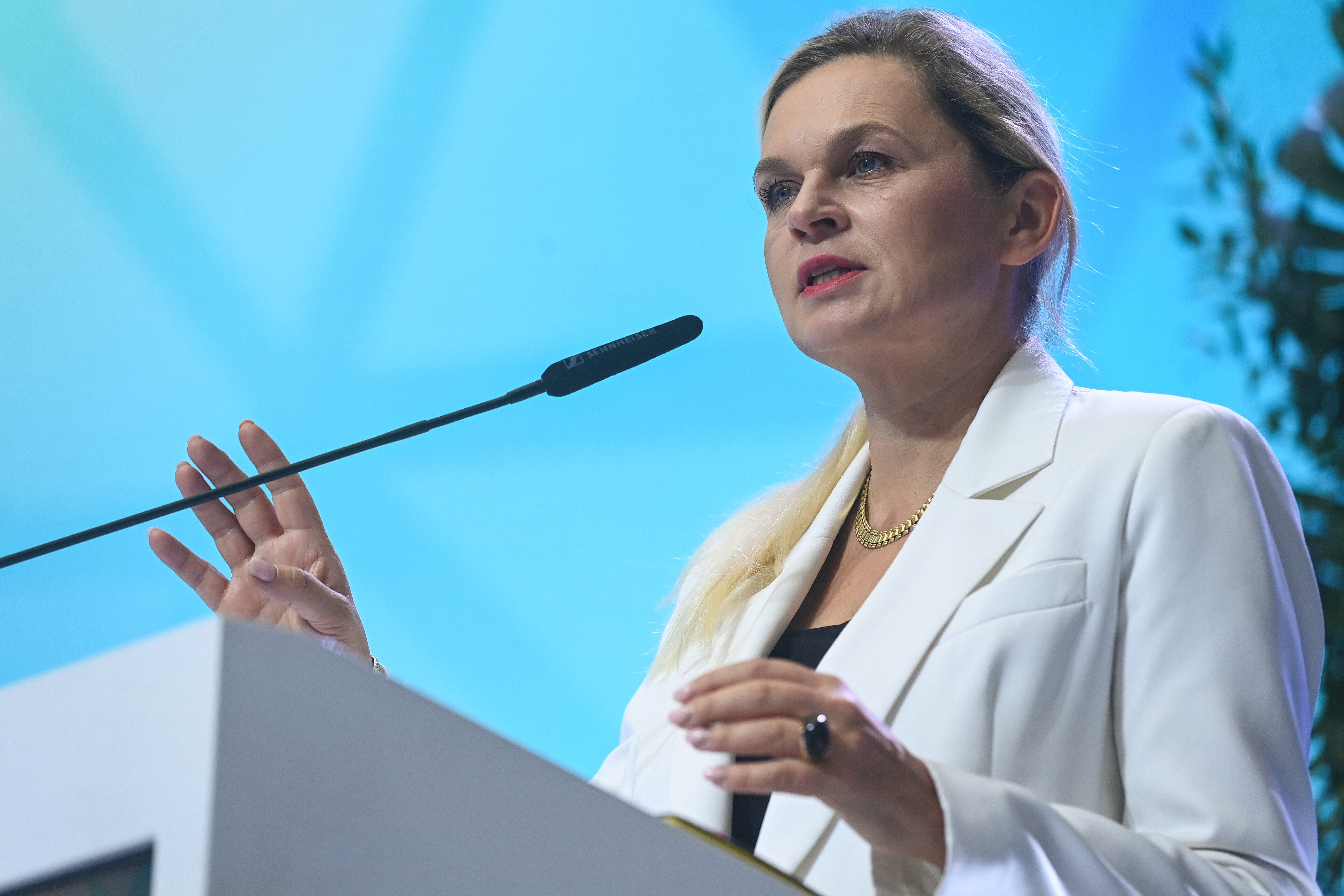 "Szon patrole". Zdecydowana reakcja Barbary Nowackiej