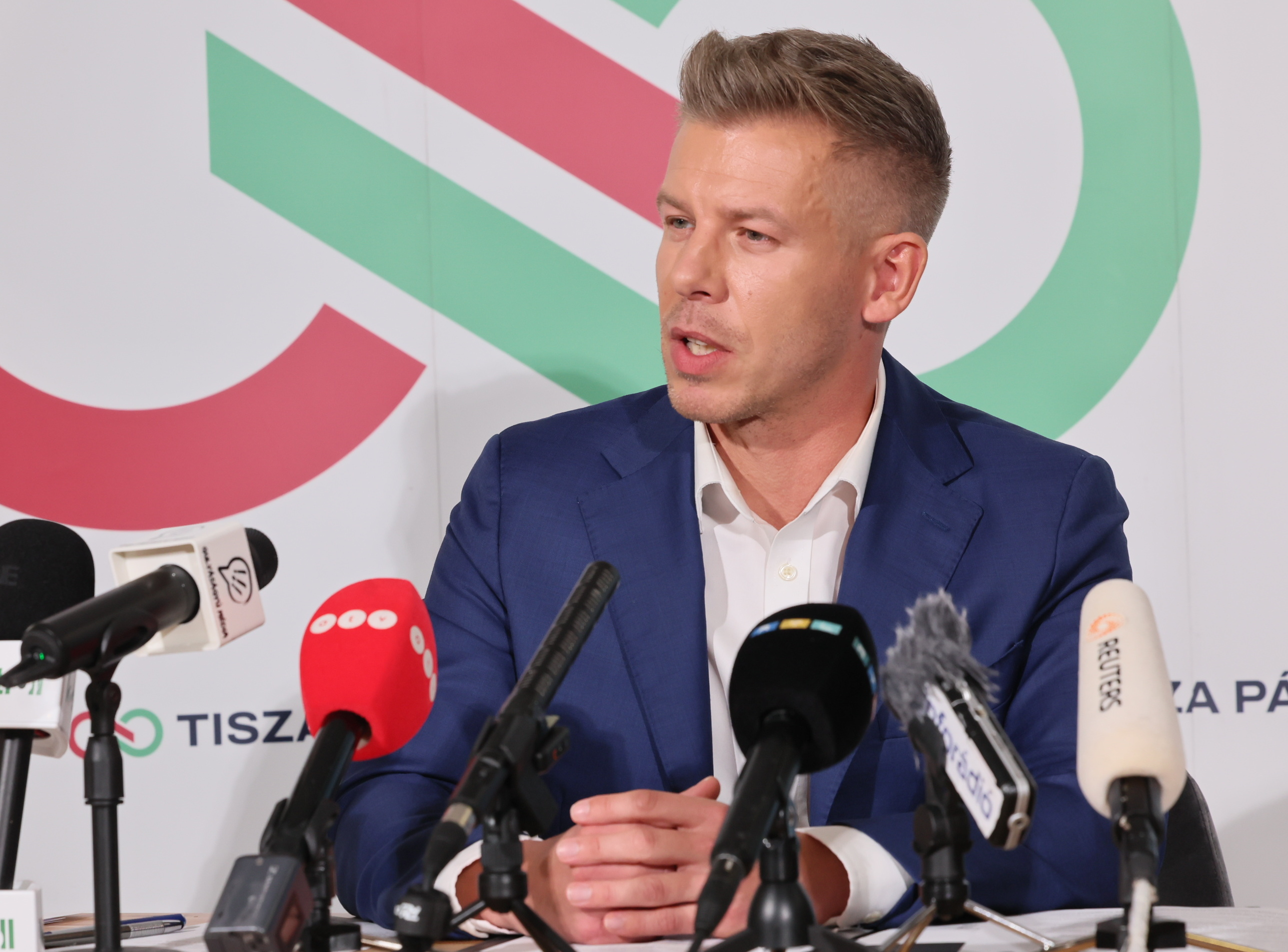 Magyar Péter Ukrajna mellett kiálló aláírásának története - Blikk