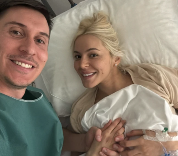 Porodila se bivša žena frontmena Magla Benda, Jovan Jocić na svet donela dečaka