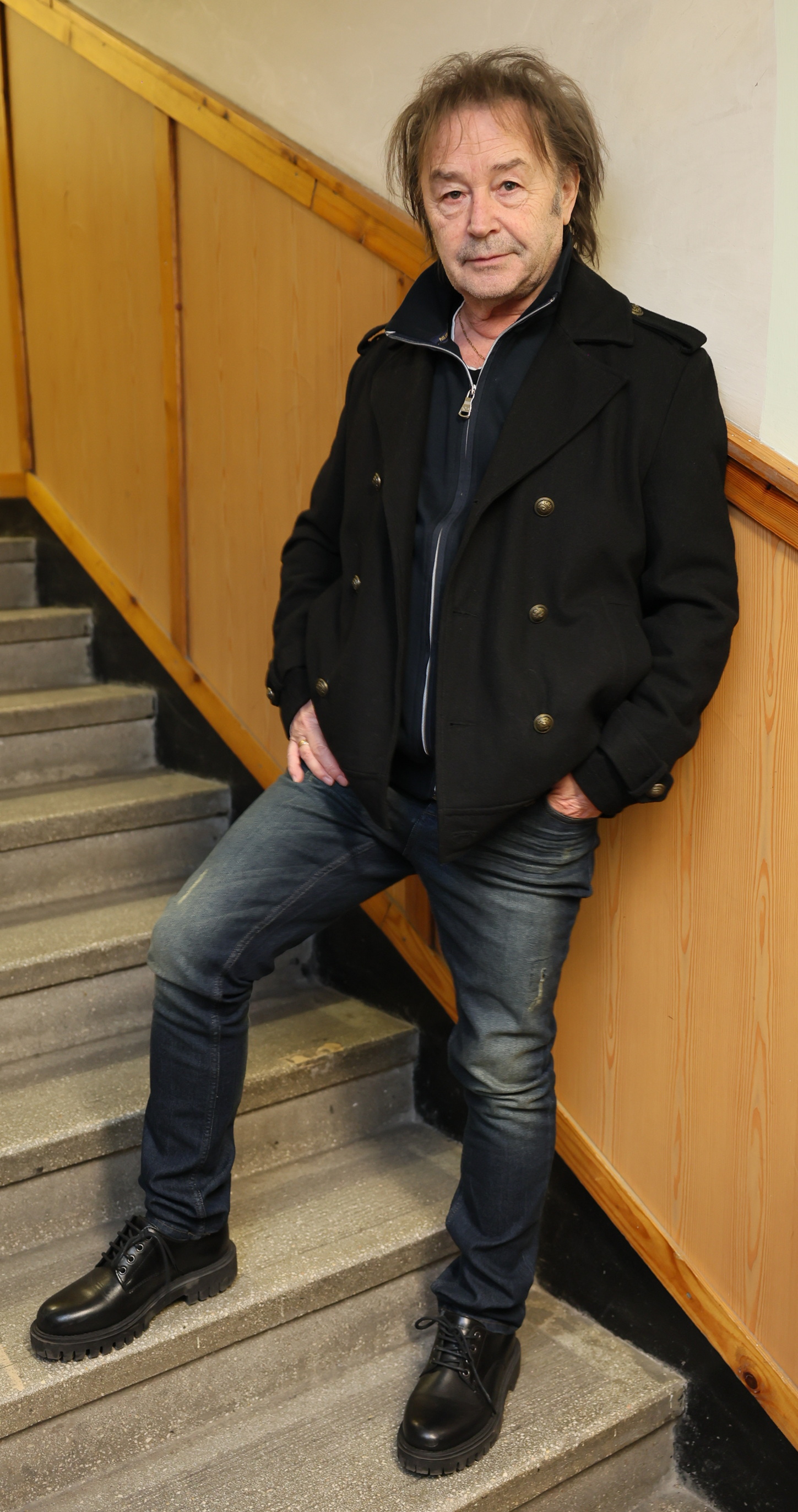 Elő adásban alázták meg a Hungáriát az NDK-tévében - Blikk