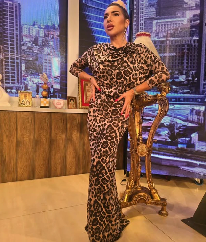 Jovana Jeremić je besnela zbog fotografija koje je raskrinkavaju, pa je ...