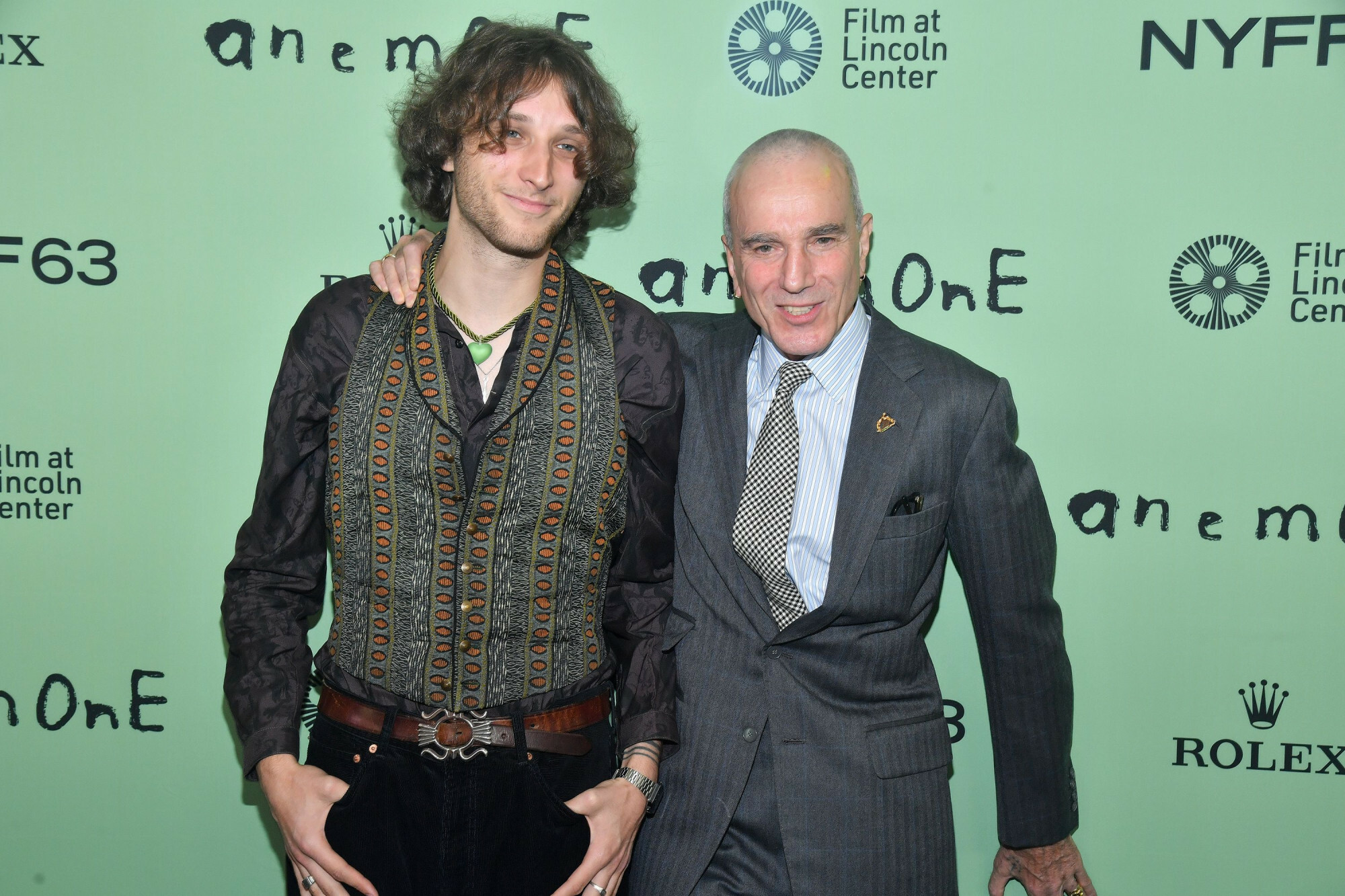 Daniel Day-Lewis wrócił z emerytury dla syna. Pokazał się z nim odmieniony