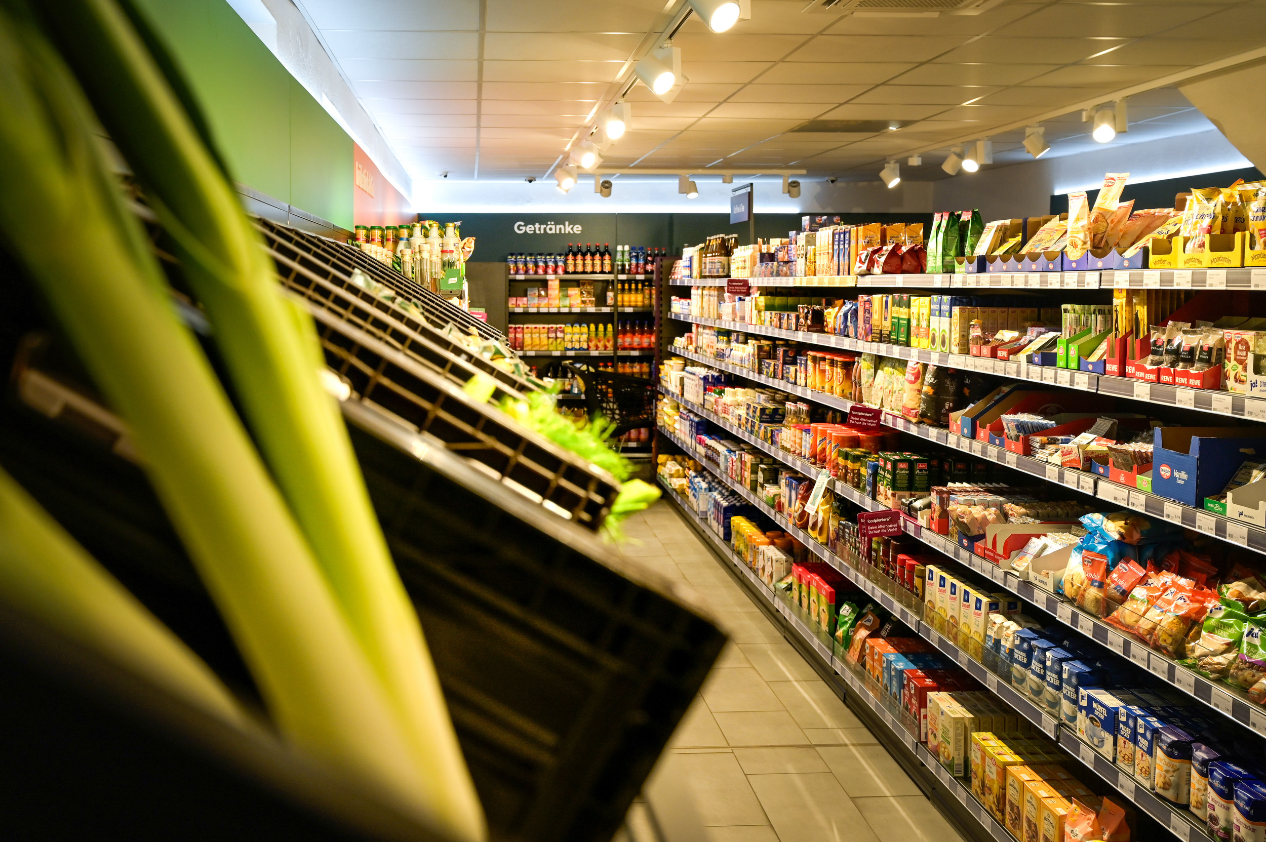 A horvátok mérgükben nem vásároltak, pánik alakult ki - Blikk