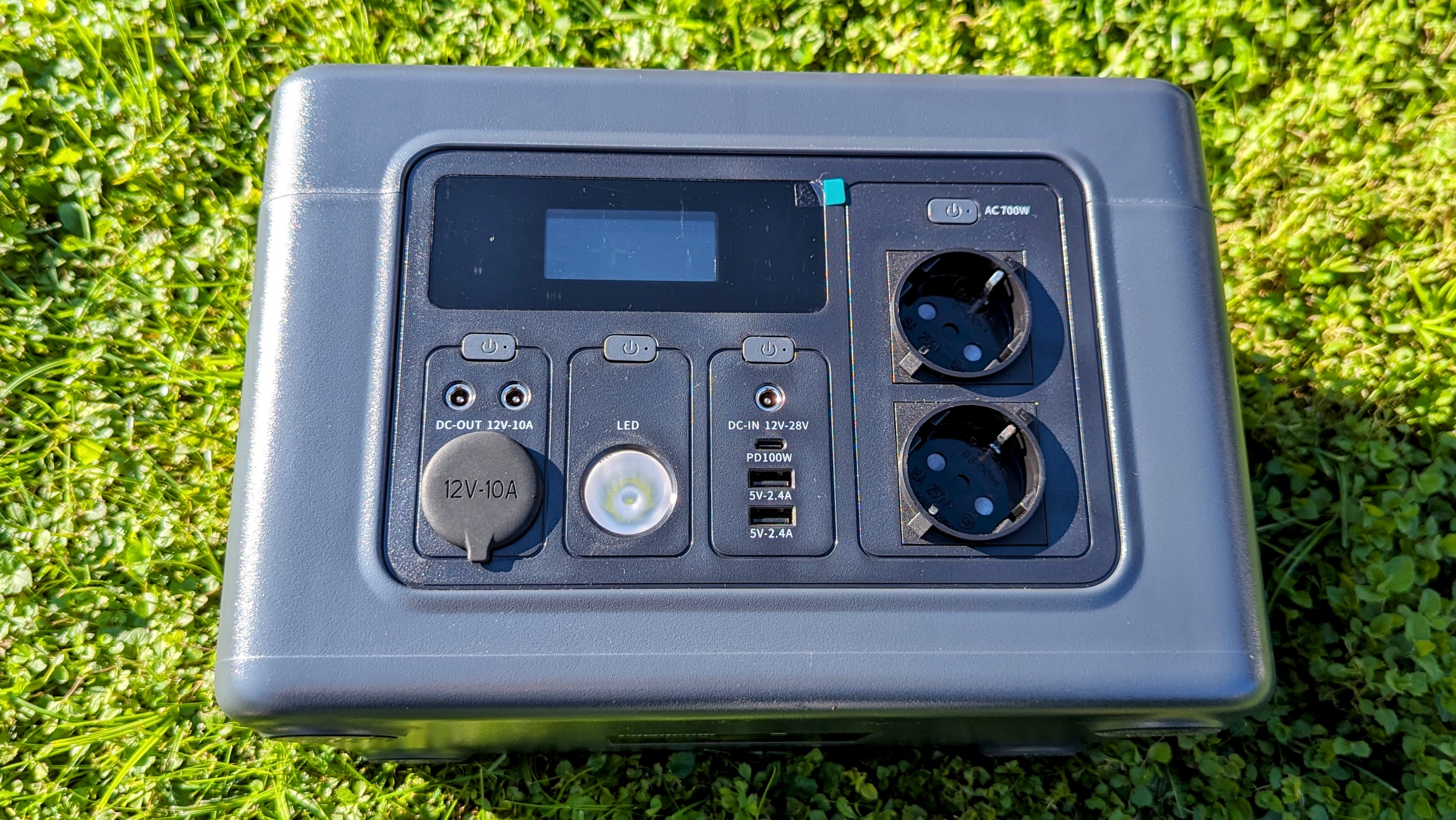 Powdeom EV700 mit LiFePo4 im Test: Powerstation mit 700 Watt & 616 Wh ...