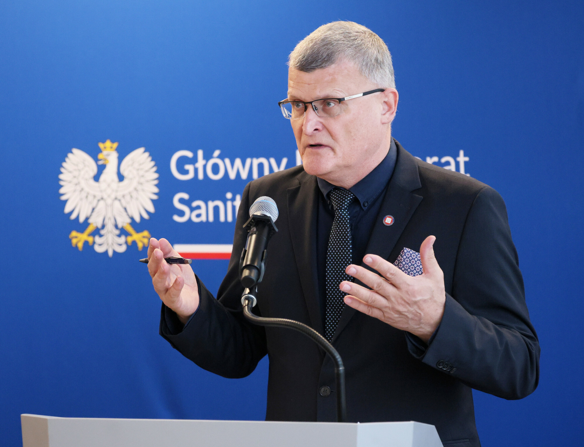 Dr Paweł Grzesiowski w ogniu krytyki jest od lat. "Do widzenia"