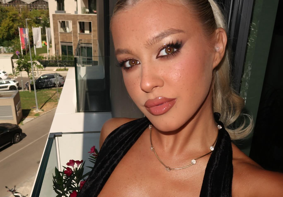 "Tako mlada bomba" Ema Radujko vrelim fotkama zapalila Instagram: Mala ...