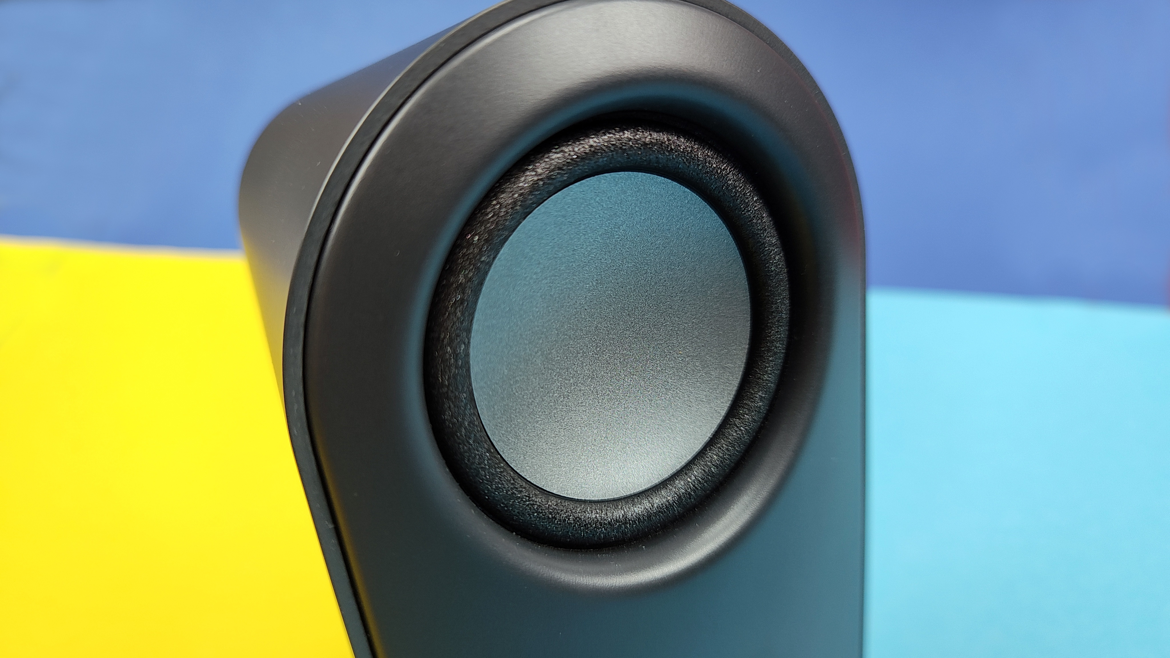 PC-Lautsprecher Logitech Z407 im Test | Heise online bestenlisten