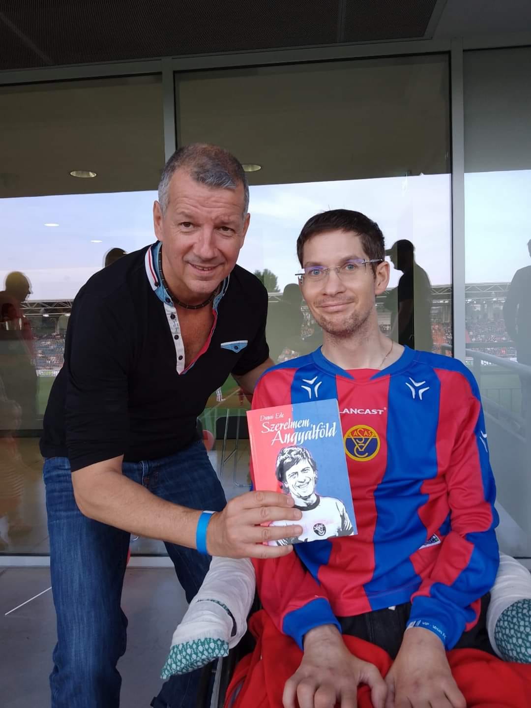 Dunai Ede együtt szurkolt Karsai Dániellel, így fogadta barátja ...