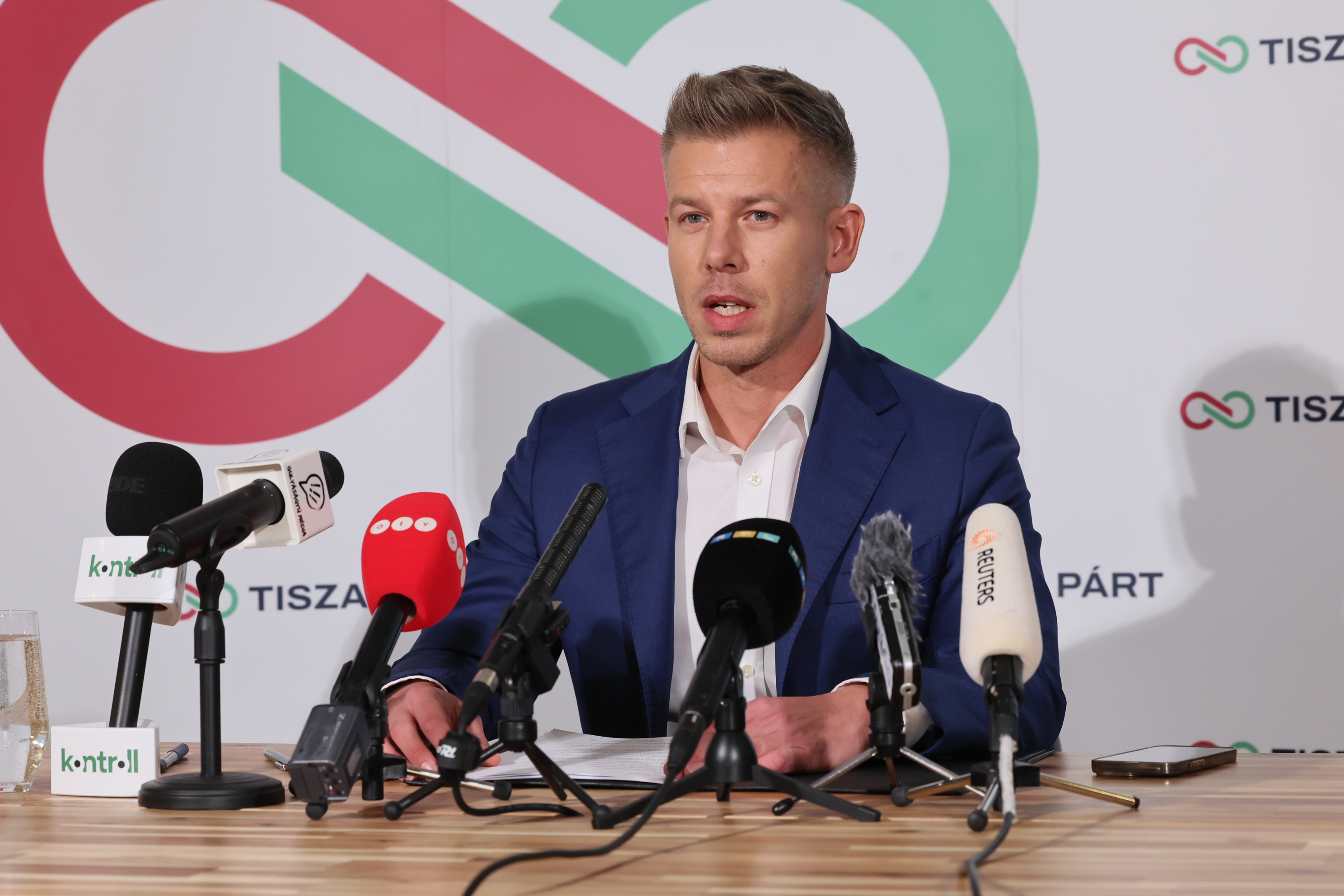 Vizsgálódik az MNB bennfentes kereskedés miatt - Blikk