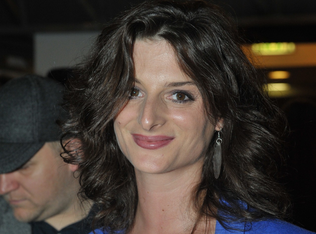 A jógának köszönhetően jobban kezeli a vitás helyzeteket Jordán Adél ...