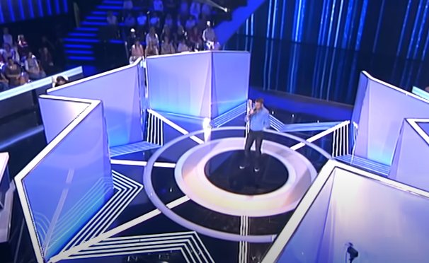 Pevač Zvezde Granda" prevario ženu sa cimerkom u Zadruzi