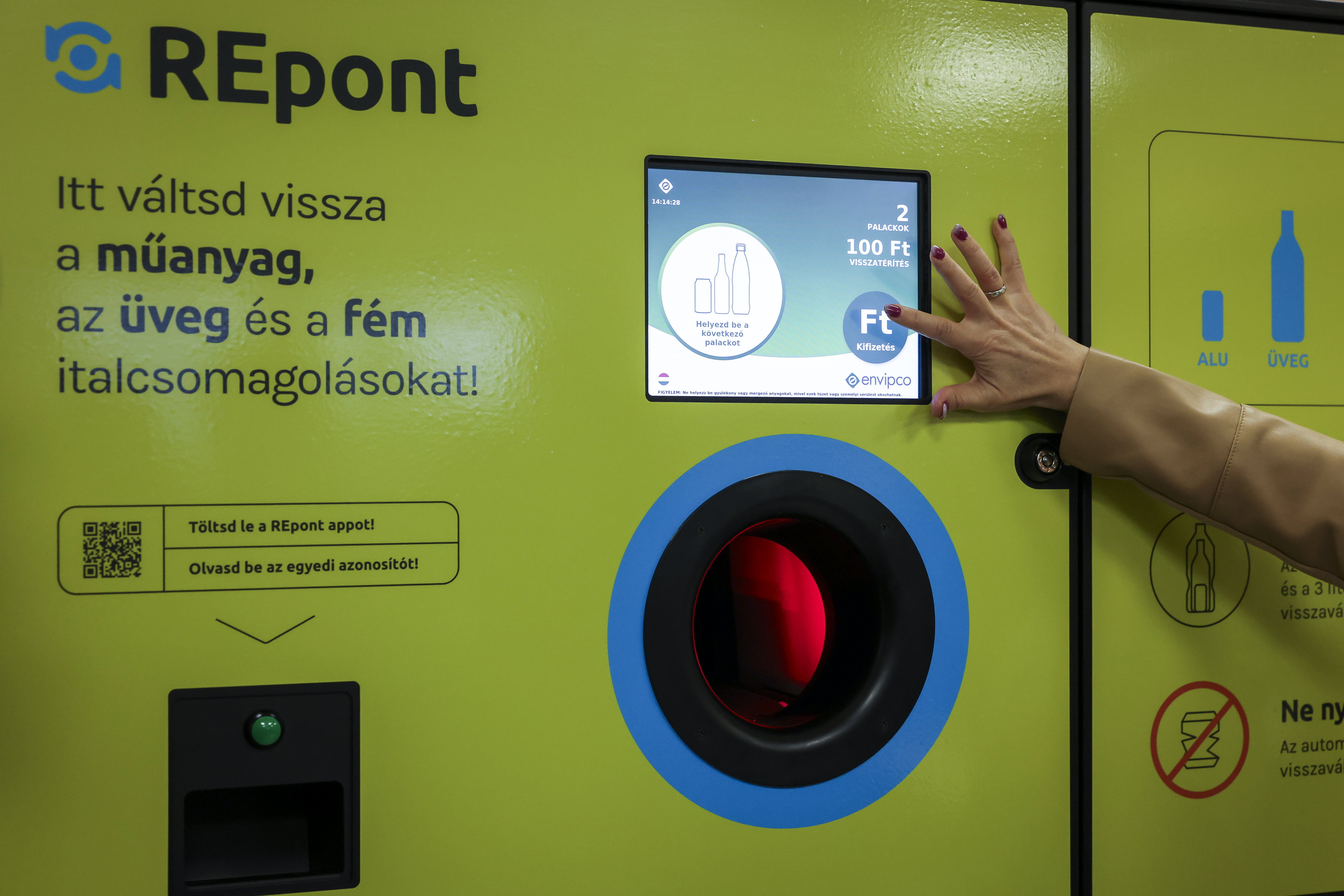 Újabb helyszínekre telepít a MOHU palackvisszaváltó automatákat - Blikk