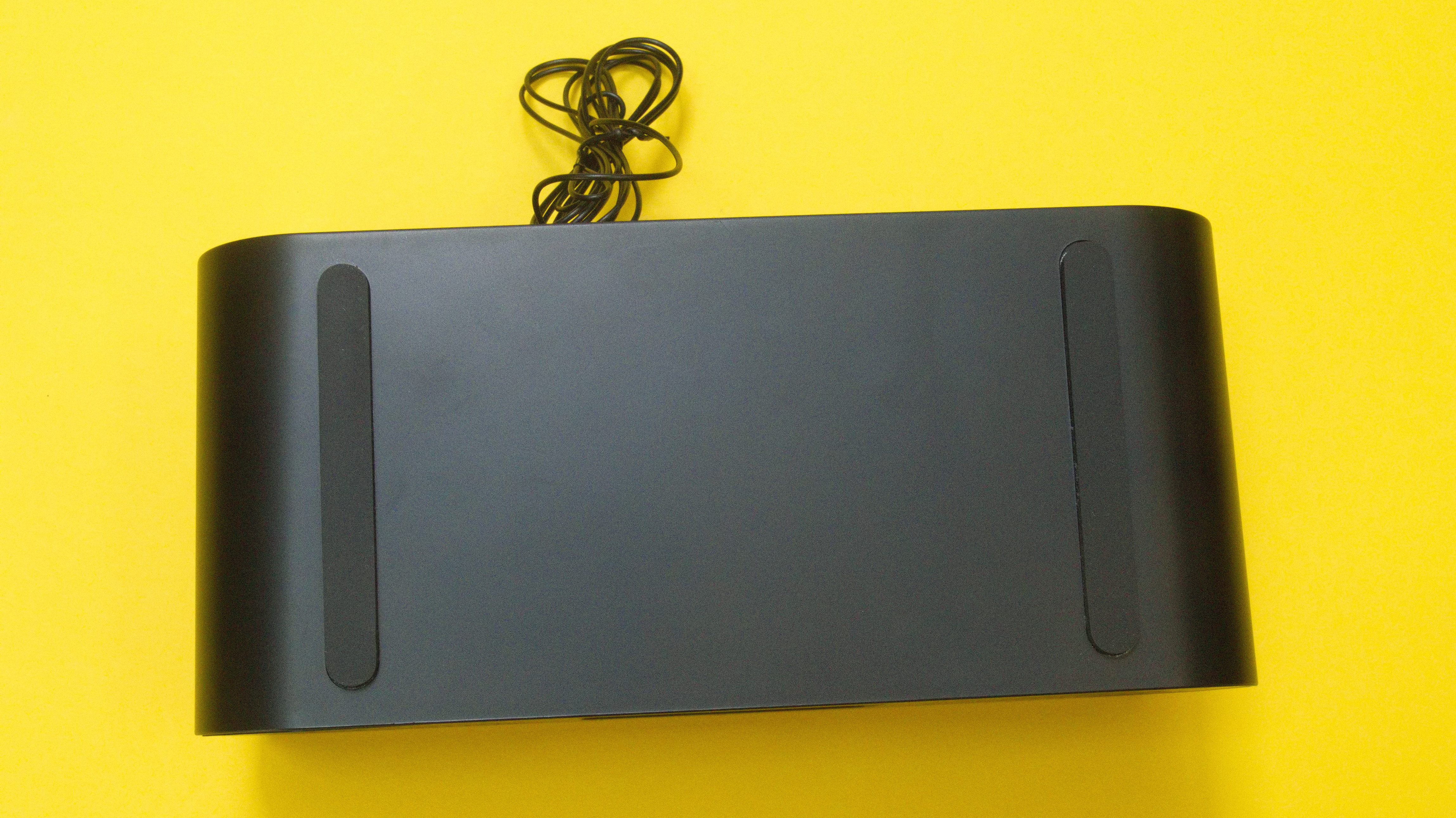 VR-Radio DOR-400 im Test: Stereo-Radiowecker mit EWF-Notfallalarm ...