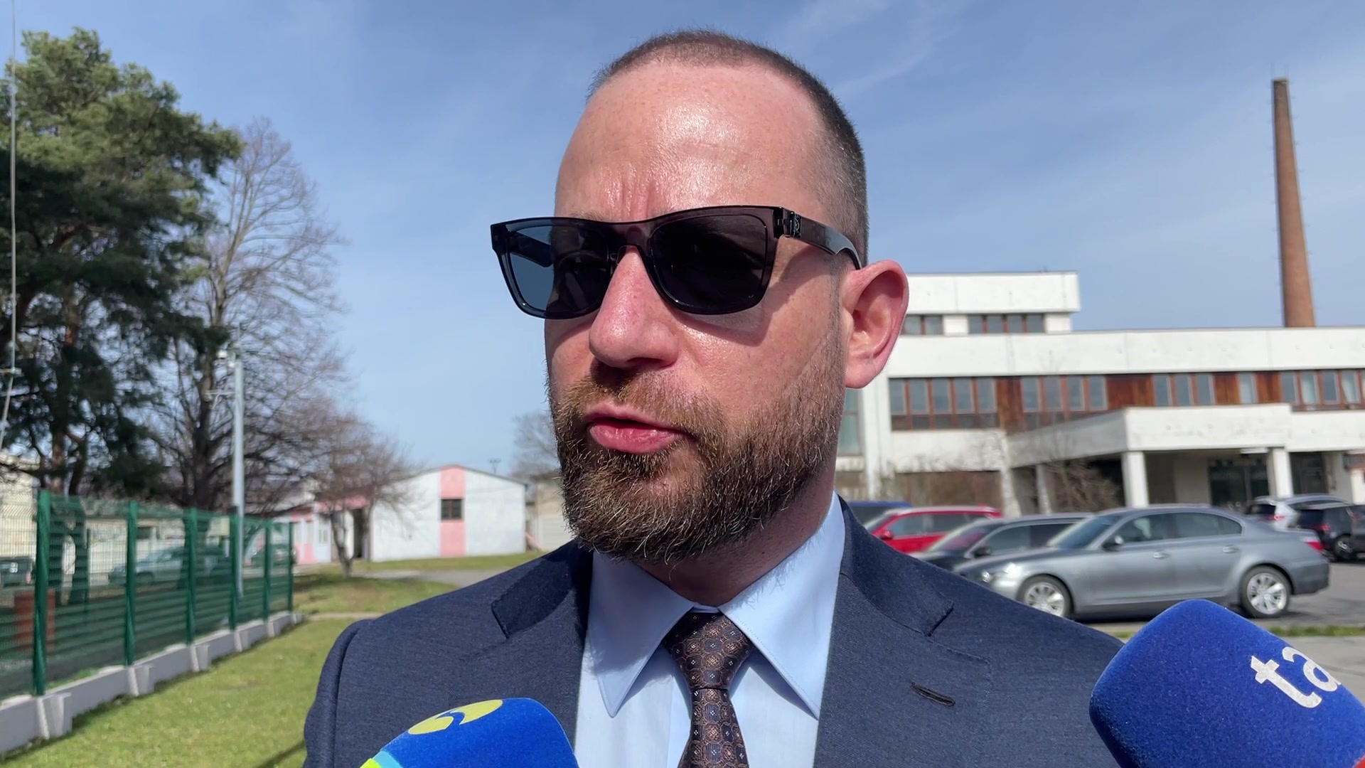 Daniel Mikulas's Instagram, Twitter & Facebook on IDCrawl