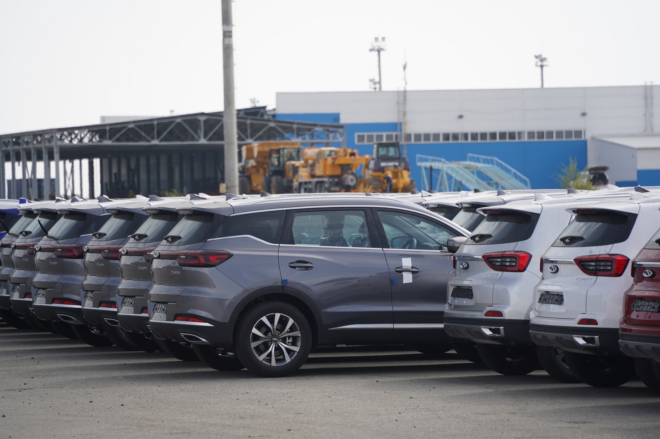 Sprzedaż chińskich aut wzrasta. To już nie są niszowe marki. Inni mogą ...