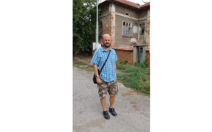 A rendőrség egy gondnokság alatt álló férfit keres, aki még a ...