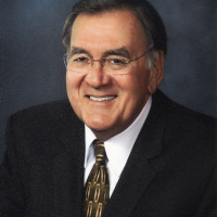 Robert McConnell - Wiadomości