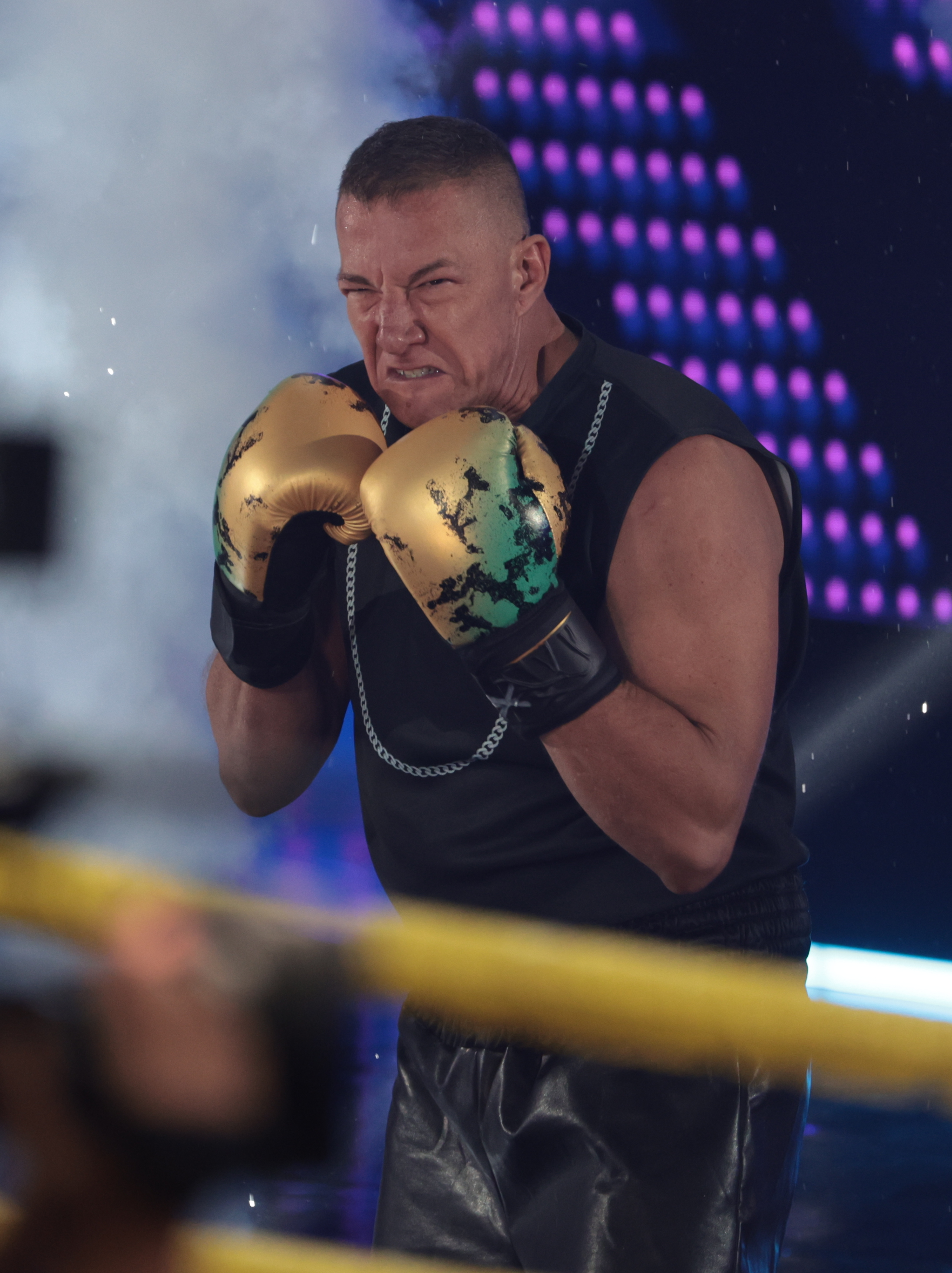 Újra összeméri bicepszét Orbán Viktor és Németh Kristóf - Blikk