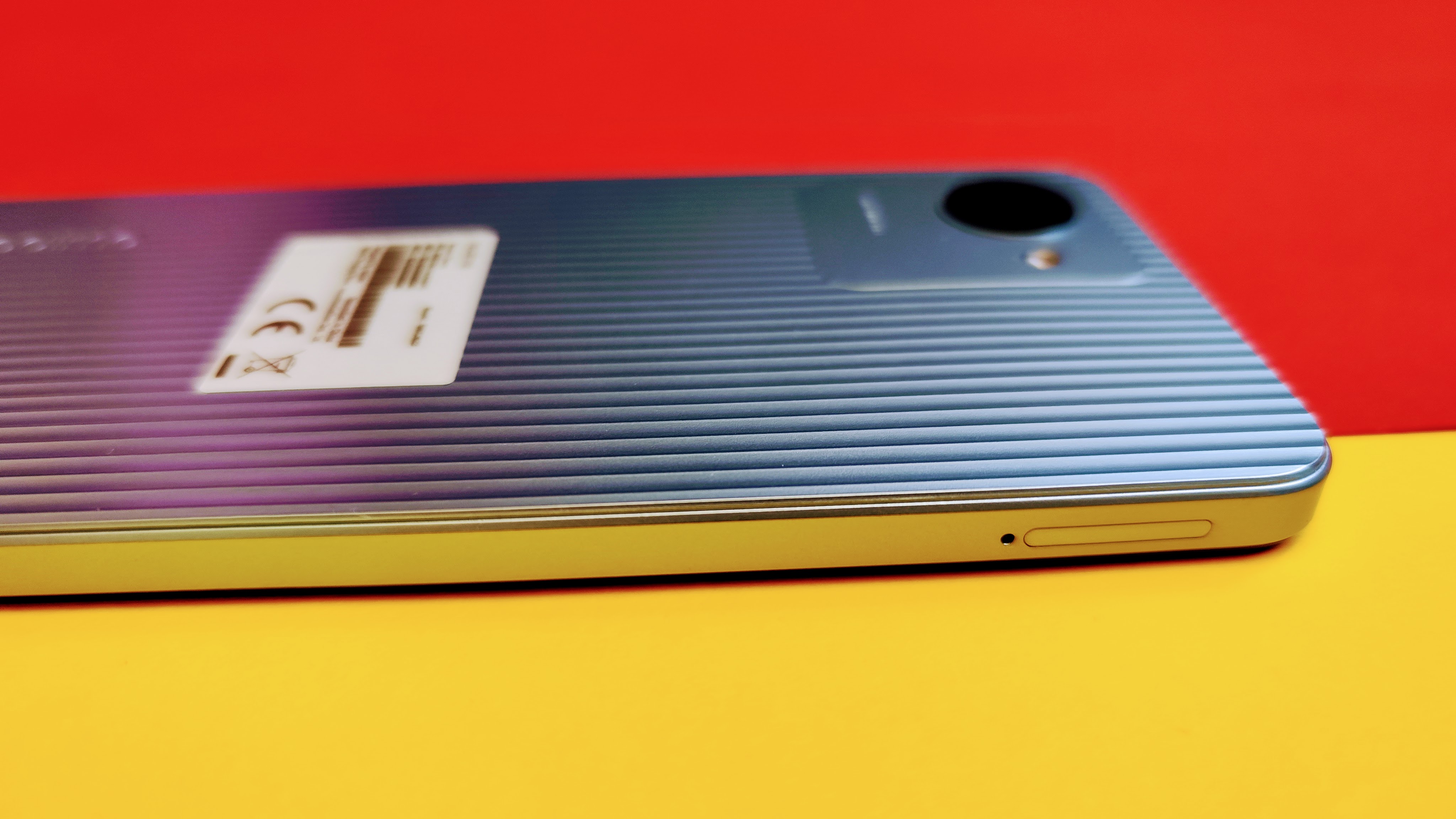 Realme C30 im Test: Das beste Smartphone für 100 Euro | Heise online ...