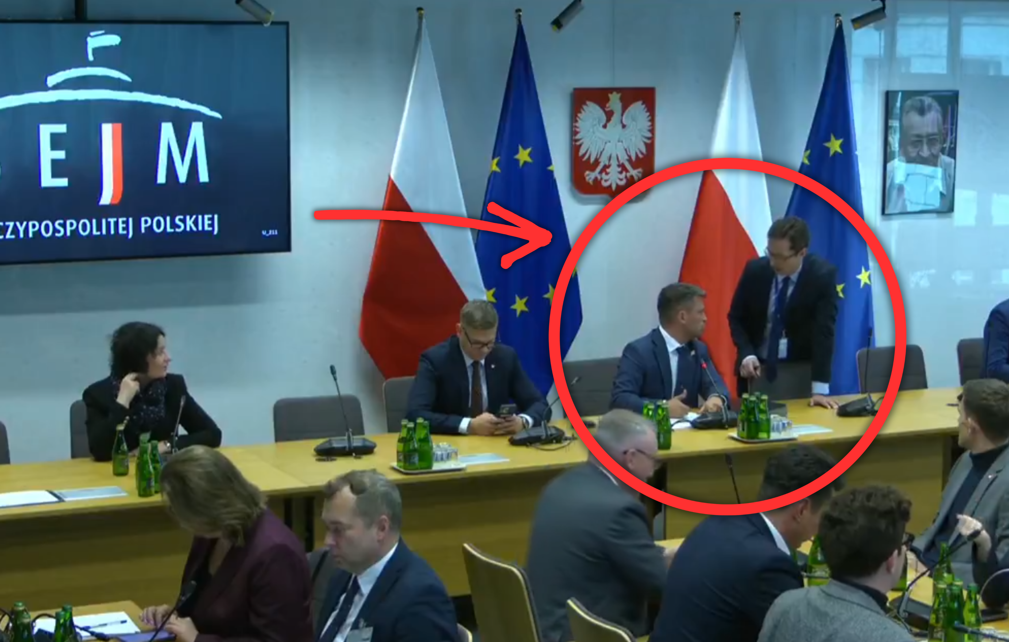 Awantura i skandaliczne słowa na komisji. Poseł nie wiedział, że ma włączony mikrofon