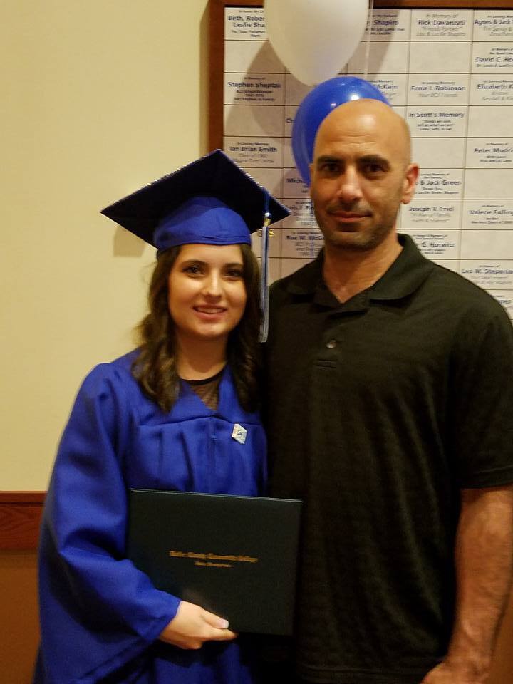 így búcsúztatták a Trump-merénylet hős áldozatát - Blikk