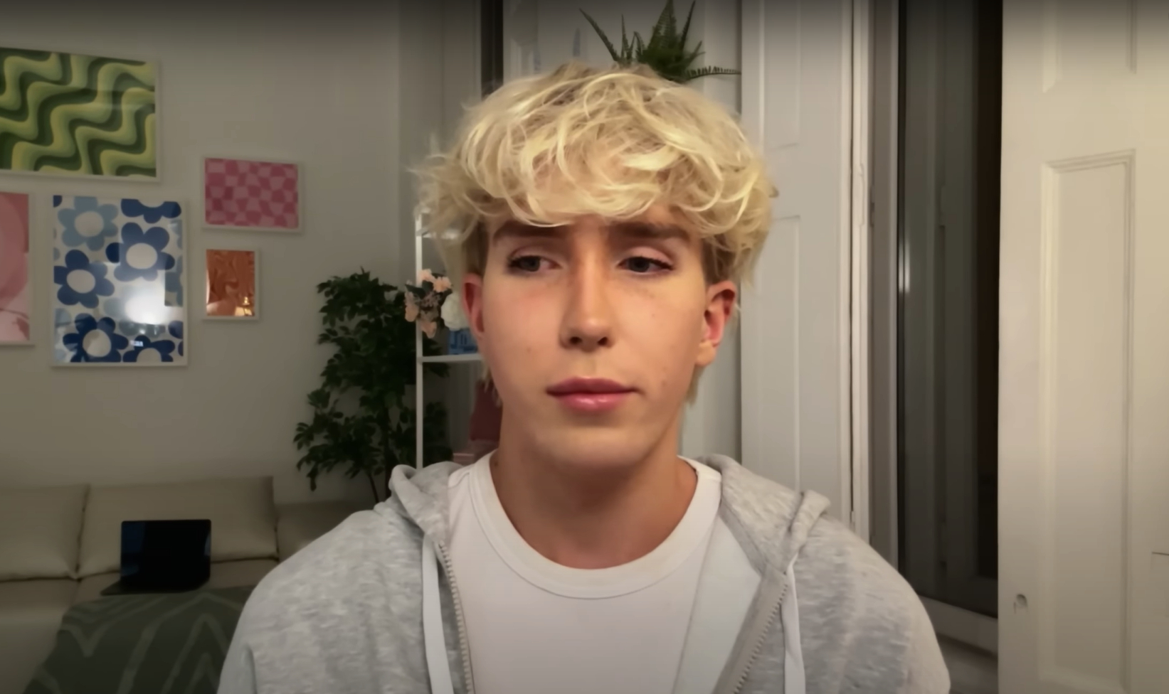 Előkerült Whisper Ton - Blikk