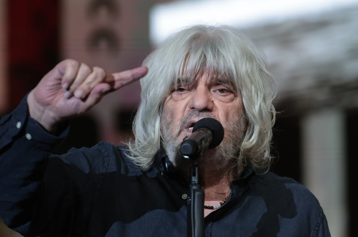 Hobo még ma sem tért magához a tegnap esti koncert után - Blikk