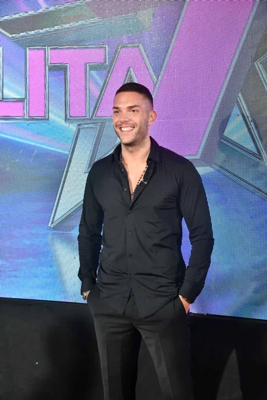 Komšije otkrile da je Anđelo palicom polomio sve po Anitinom stanu ...