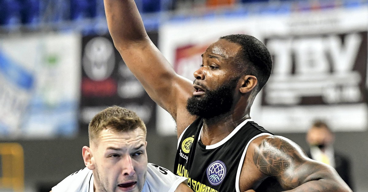 Transfery. Nowy środkowy wicemistrza Polski to Devin Searcy - Przegląd ...